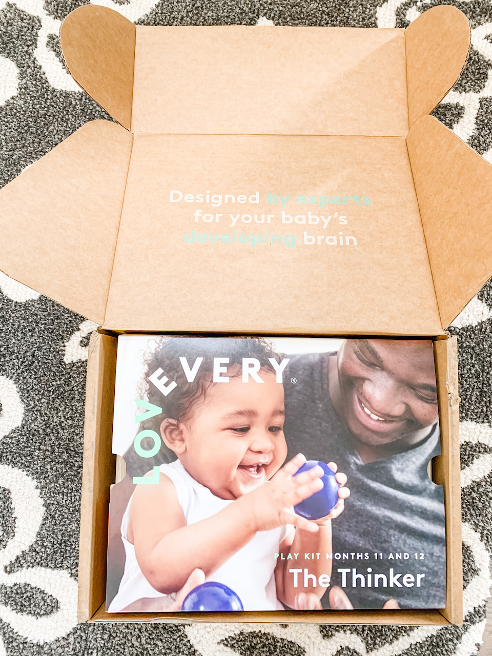 “The Thinker” Lovevery Box – Eat Play Read